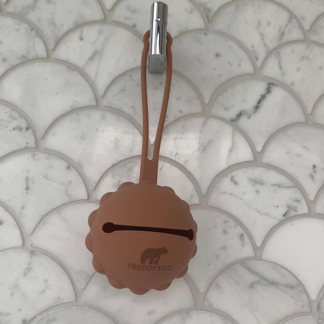 Silicone dummy holder | Silicone bag pacifier case - Terracotta ...